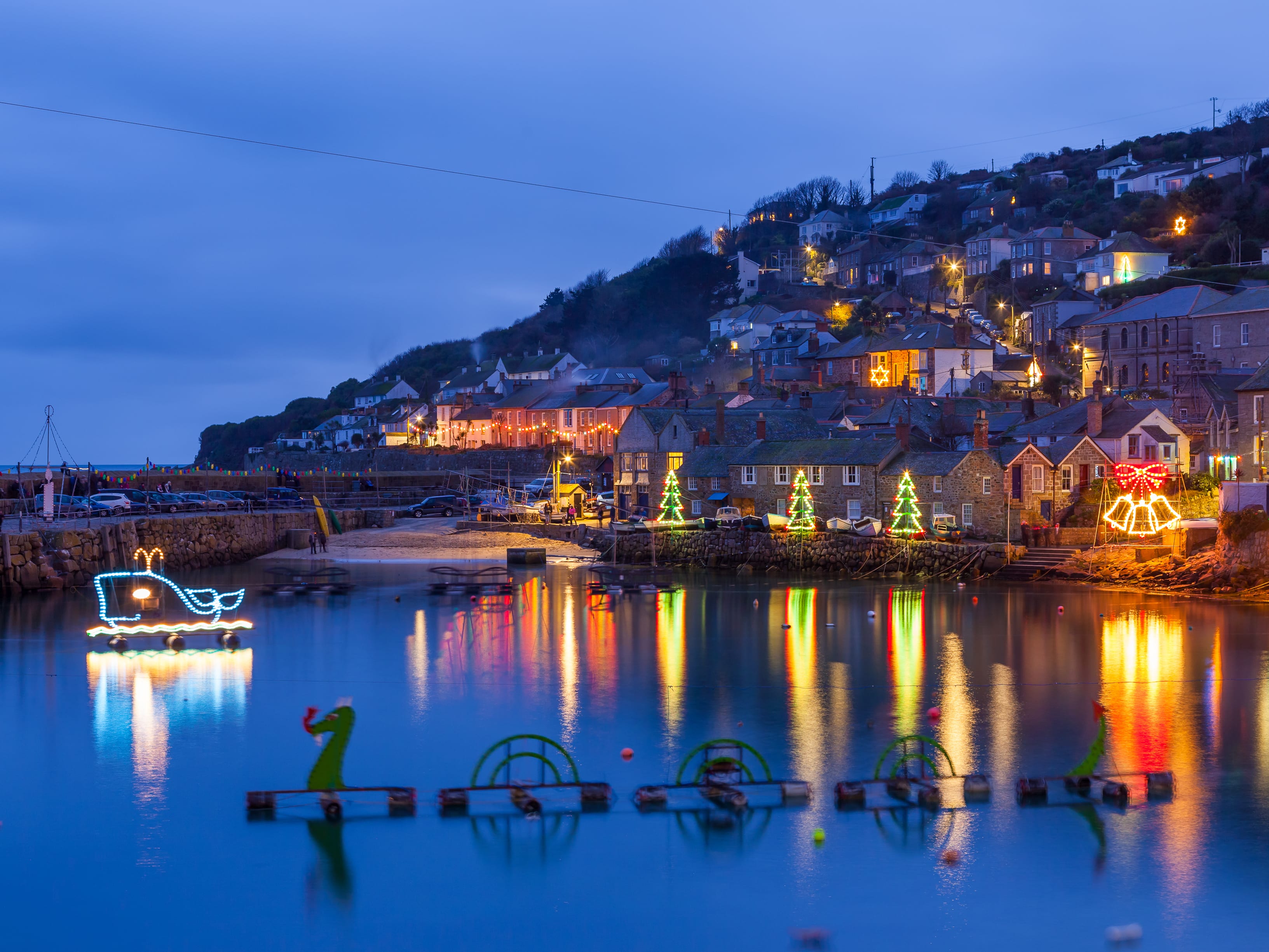 Reasons to spend Christmas in Cornwall | Tencreek Holiday Park