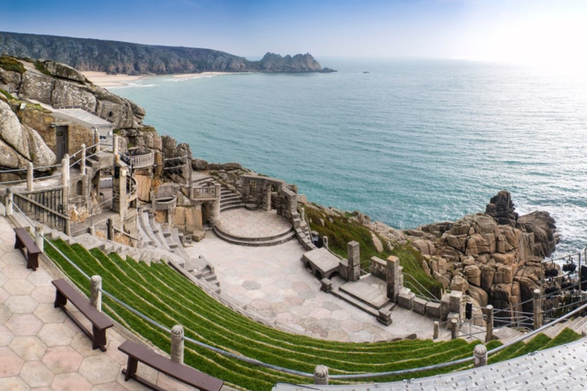 Best art attractions in Cornwall | Dolphin Holidays